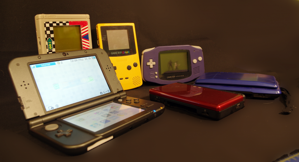 Lameazoid.com - Nintendo HAndhelds
